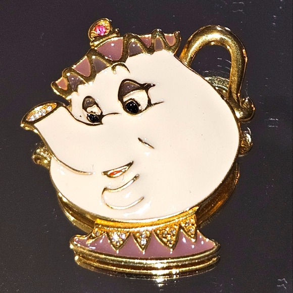 Disney | Jewelry | Disneys Mrs Potts Brooch From Beauty And The Beast ...